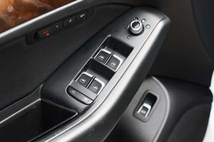 Balts Audi Q5 2014 Kretinga, ar dzinēja tilpumu 2.97 L un nobraukumu 313 tūkst. km par 12999 €, foto 21 vietnē AUTOMOTO.COM.LV