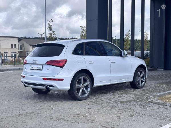 Balts Audi Q5 2014 Viļņa, ar dzinēja tilpumu 3.00 L un nobraukumu 162 tūkst. km par 12800 €, foto 9 vietnē AUTOMOTO.COM.LV