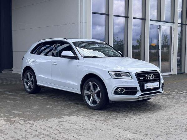 White Audi Q5 2014 in Vilnius, with an engine capacity of 3.00 L and mileage of 162 thousand km for 12800 €, photo 7 on AUTOMOTO.COM.LV