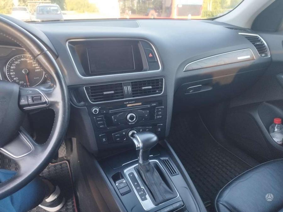 Balts Audi Q5 2014 Kauņa, ar dzinēja tilpumu 2.00 L un nobraukumu 370 tūkst. km par 10400 €, foto 10 vietnē AUTOMOTO.COM.LV