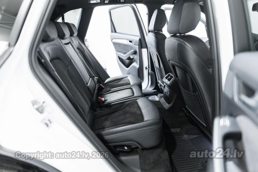 White Audi Q5 2014 in Tallinn, with an engine capacity of 2.00 L and mileage of 150 thousand km for 12990 €, photo 19 on AUTOMOTO.COM.LV