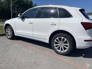 Balts Audi Q5 2014 Klaipėda, ar dzinēja tilpumu 1.98 L un nobraukumu 177 tūkst. km par 13200 €, foto  vietnē AUTOMOTO.COM.LV