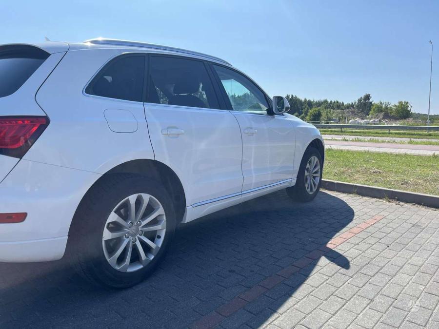 White Audi Q5 2014 in Klaipeda, with an engine capacity of 1.98 L and mileage of 177 thousand km for 13200 €, photo 6 on AUTOMOTO.COM.LV