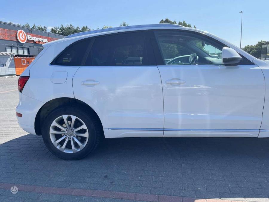White Audi Q5 2014 in Klaipeda, with an engine capacity of 1.98 L and mileage of 177 thousand km for 13200 €, photo 7 on AUTOMOTO.COM.LV