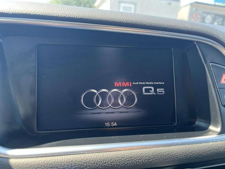 White Audi Q5 2014 in Klaipeda, with an engine capacity of 1.98 L and mileage of 177 thousand km for 13200 €, photo 11 on AUTOMOTO.COM.LV