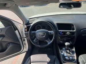 White Audi Q5 2014 in Klaipeda, with an engine capacity of 1.98 L and mileage of 177 thousand km for 13200 €, photo 15 on AUTOMOTO.COM.LV
