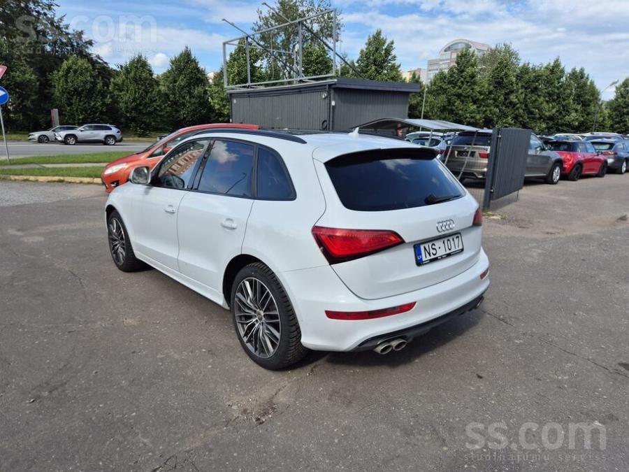 Balts Audi Q5 2014 Rīga, ar dzinēja tilpumu 3.00 L un nobraukumu 300 tūkst. km par 13990 €, foto 9 vietnē AUTOMOTO.COM.LV