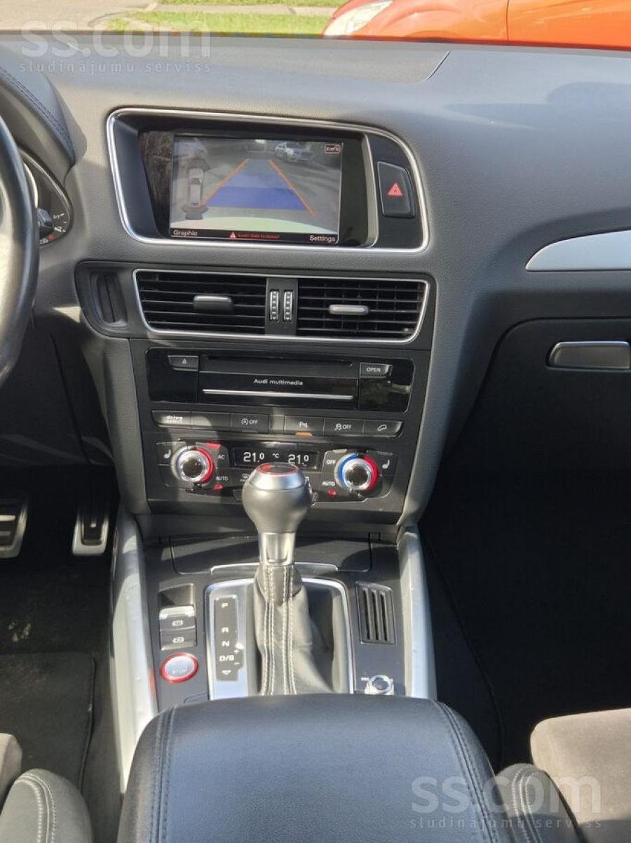 Balts Audi Q5 2014 Rīga, ar dzinēja tilpumu 3.00 L un nobraukumu 300 tūkst. km par 13990 €, foto 13 vietnē AUTOMOTO.COM.LV