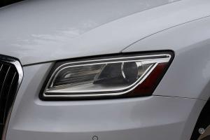 White Audi Q5 2014 in Kretinga, with an engine capacity of 2.97 L and mileage of 313 thousand km for 12999 €, photo 6 on AUTOMOTO.COM.LV