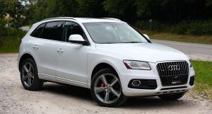 White Audi Q5 2014 in Kretinga, with an engine capacity of 2.97 L and mileage of 313 thousand km for 12999 €, photo 8 on AUTOMOTO.COM.LV