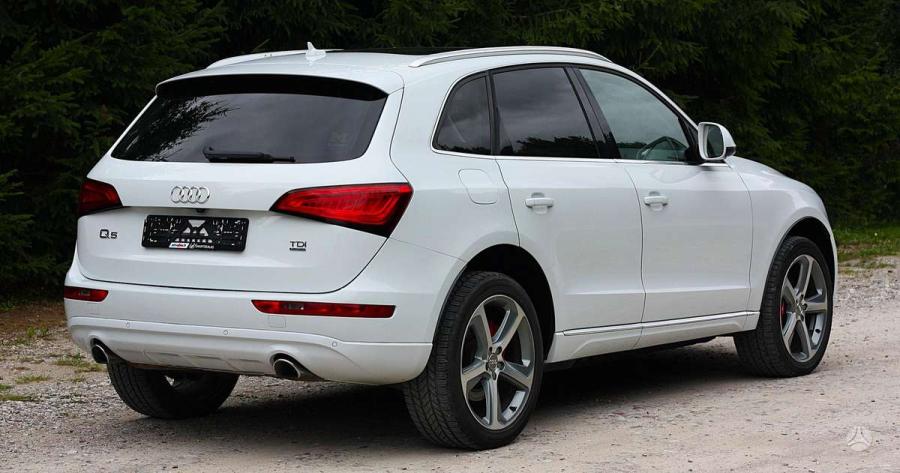 White Audi Q5 2014 in Kretinga, with an engine capacity of 2.97 L and mileage of 313 thousand km for 12999 €, photo 21 on AUTOMOTO.COM.LV