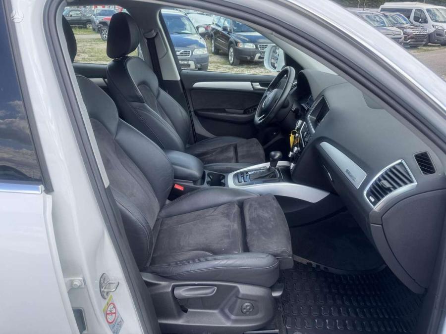White Audi Q5 2014 in Vilnius, with an engine capacity of 2.00 L and mileage of 222 thousand km for 13350 €, photo 9 on AUTOMOTO.COM.LV