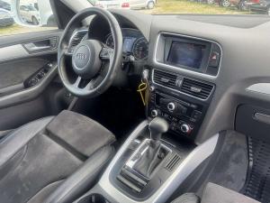 White Audi Q5 2014 in Vilnius, with an engine capacity of 2.00 L and mileage of 222 thousand km for 13350 €, photo 11 on AUTOMOTO.COM.LV