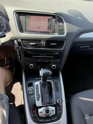 Balts Audi Q5 2014 Šauļi, ar dzinēja tilpumu 1.97 L un nobraukumu 300 tūkst. km par 9200 €, foto 11 vietnē AUTOMOTO.COM.LV