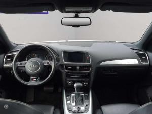 White Audi Q5 2014 in Vilnius, with an engine capacity of 3.00 L and mileage of 283 thousand km for 13699 €, photo 15 on AUTOMOTO.COM.LV