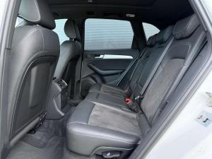 Balts Audi Q5 2014 Kauņa, ar dzinēja tilpumu 1.97 L un nobraukumu 118 tūkst. km par 16990 €, foto 13 vietnē AUTOMOTO.COM.LV