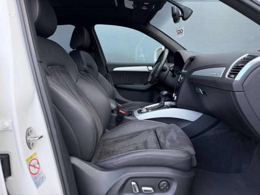 Balts Audi Q5 2014 Kauņa, ar dzinēja tilpumu 1.97 L un nobraukumu 118 tūkst. km par 16990 €, foto 15 vietnē AUTOMOTO.COM.LV