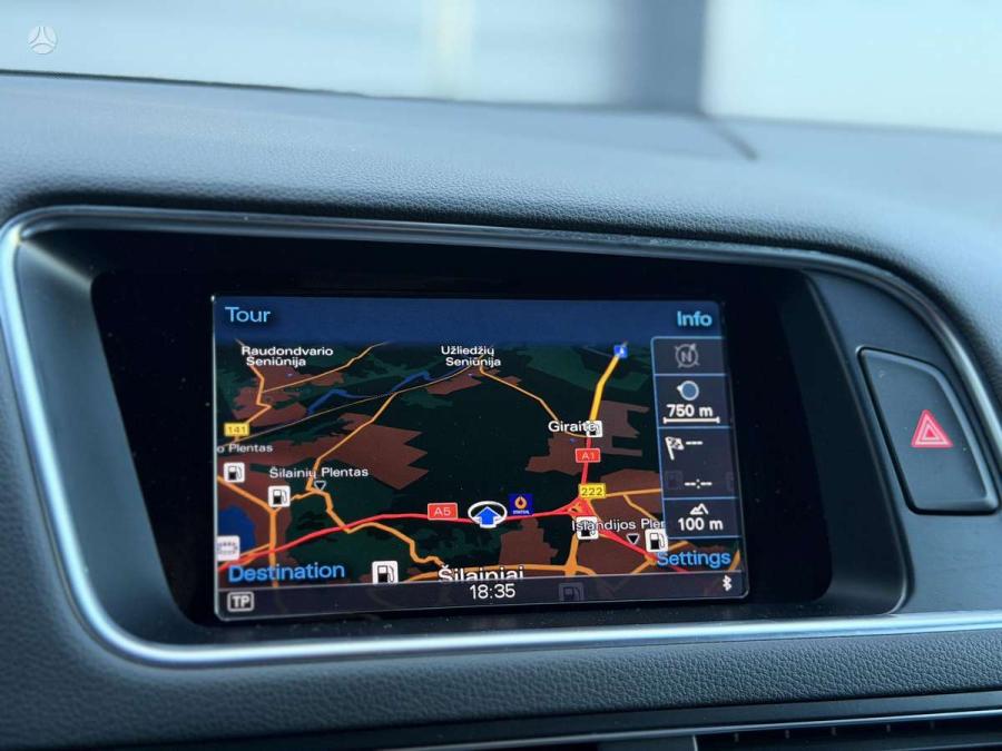 Balts Audi Q5 2014 Kauņa, ar dzinēja tilpumu 1.97 L un nobraukumu 118 tūkst. km par 16990 €, foto 29 vietnē AUTOMOTO.COM.LV