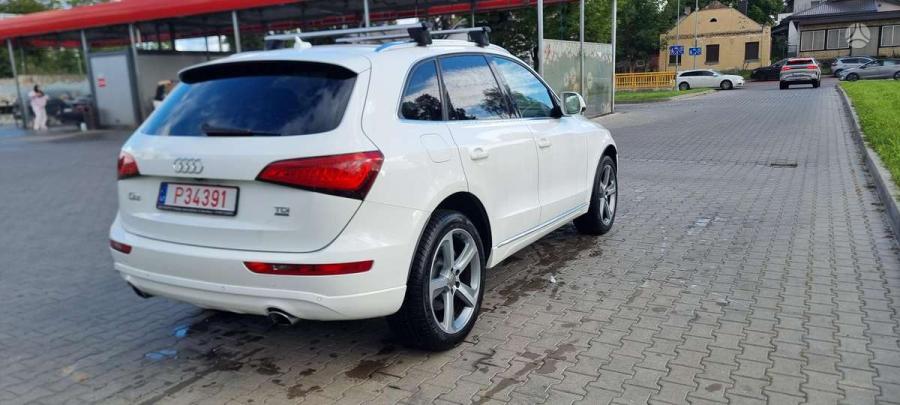 White Audi Q5 2014 in Vilnius, with an engine capacity of 2.97 L and mileage of 238 thousand km for 9999 €, photo 3 on AUTOMOTO.COM.LV