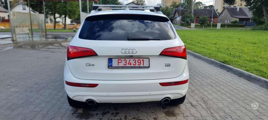 White Audi Q5 2014 in Vilnius, with an engine capacity of 2.97 L and mileage of 238 thousand km for 9999 €, photo 7 on AUTOMOTO.COM.LV
