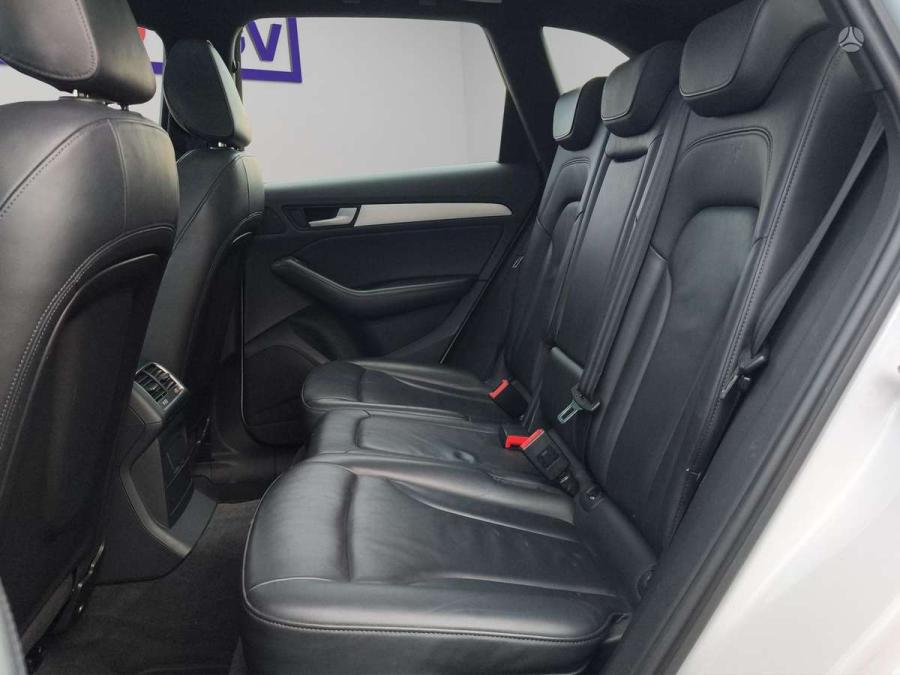 Balts Audi Q5 2014 Viļņa, ar dzinēja tilpumu 3.00 L un nobraukumu 283 tūkst. km par 13699 €, foto 14 vietnē AUTOMOTO.COM.LV