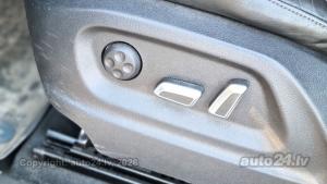 Balts Audi Q5 2014 Mardu, ar dzinēja tilpumu 2.00 L un nobraukumu 227 tūkst. km par 11500 €, foto 9 vietnē AUTOMOTO.COM.LV