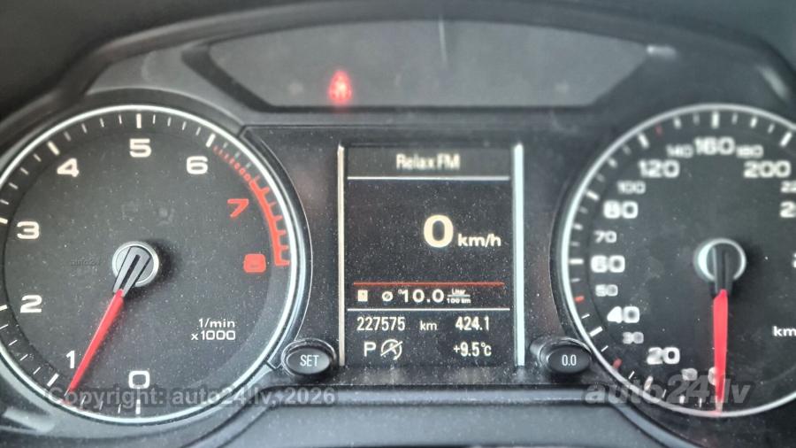 Balts Audi Q5 2014 Mardu, ar dzinēja tilpumu 2.00 L un nobraukumu 227 tūkst. km par 11500 €, foto 10 vietnē AUTOMOTO.COM.LV