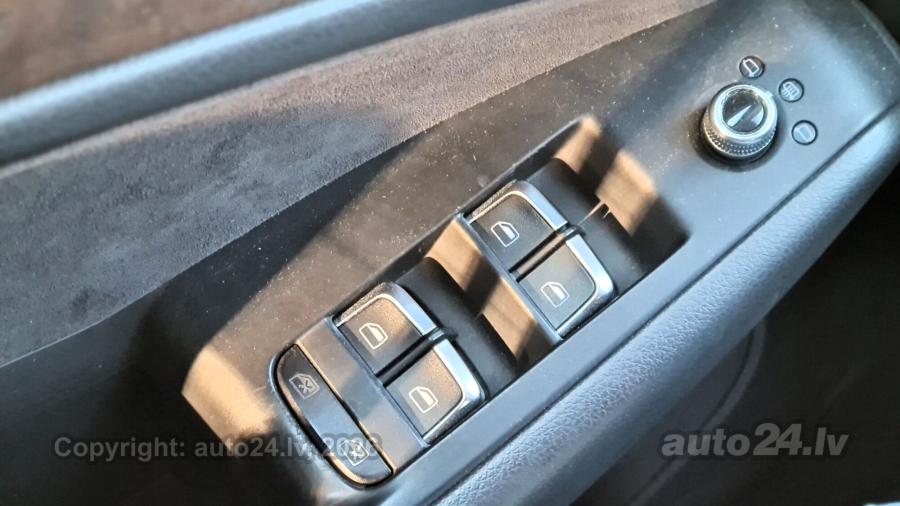 Balts Audi Q5 2014 Mardu, ar dzinēja tilpumu 2.00 L un nobraukumu 227 tūkst. km par 11500 €, foto 14 vietnē AUTOMOTO.COM.LV