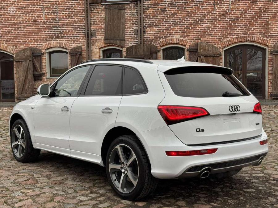 White Audi Q5 2015 in Klaipeda, with an engine capacity of 3.00 L and mileage of 177 thousand km for 15200 €, photo 2 on AUTOMOTO.COM.LV