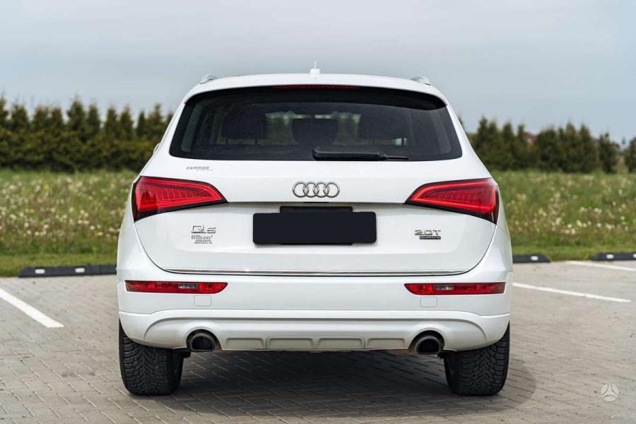White Audi Q5 2015 in Klaipeda, with an engine capacity of 2.00 L and mileage of 156 thousand km for 12999 €, photo 14 on AUTOMOTO.COM.LV