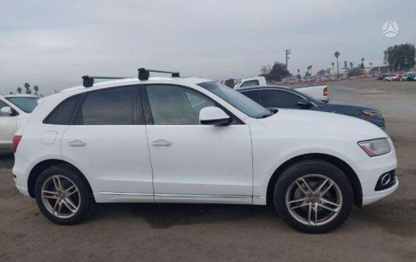 White Audi Q5 2015 in Vilnius, with an engine capacity of 1.98 L and mileage of 173 thousand km for 10730 €, photo 7 on AUTOMOTO.COM.LV