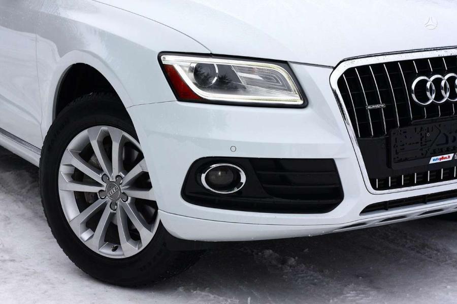 White Audi Q5 2015 in Kretinga, with an engine capacity of 1.98 L and mileage of 215 thousand km for 12999 €, photo 6 on AUTOMOTO.COM.LV