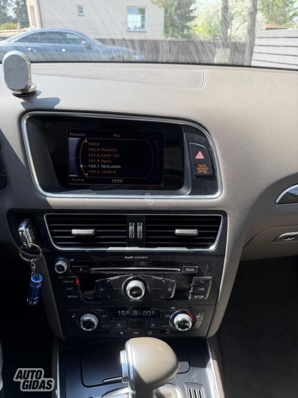 White Audi Q5 2015 in Vilnius, with an engine capacity of 2.00 L and mileage of 153 thousand km for 18000 €, photo 1 on AUTOMOTO.COM.LV