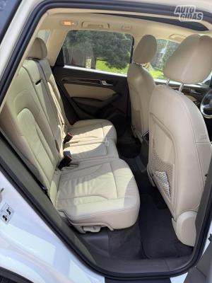 White Audi Q5 2015 in Vilnius, with an engine capacity of 2.00 L and mileage of 153 thousand km for 18000 €, photo 9 on AUTOMOTO.COM.LV