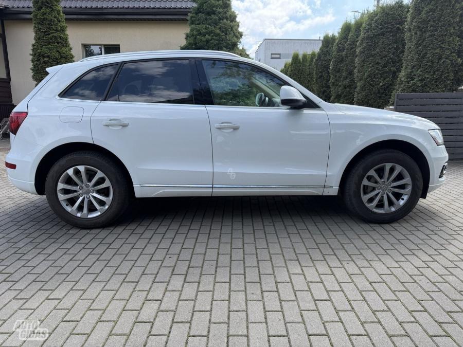 White Audi Q5 2015 in Vilnius, with an engine capacity of 2.00 L and mileage of 153 thousand km for 18000 €, photo 13 on AUTOMOTO.COM.LV