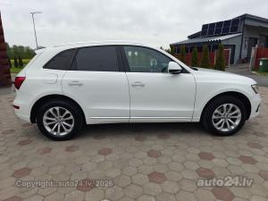 White Audi Q5 2015 in Paide, with an engine capacity of 2.00 L and mileage of 229 thousand km for 12990 €, photo 4 on AUTOMOTO.COM.LV