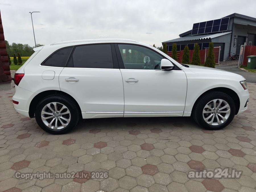 White Audi Q5 2015 in Paide, with an engine capacity of 2.00 L and mileage of 229 thousand km for 12990 €, photo 4 on AUTOMOTO.COM.LV