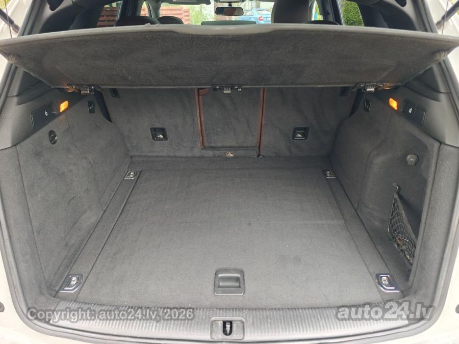 White Audi Q5 2015 in Paide, with an engine capacity of 2.00 L and mileage of 229 thousand km for 12990 €, photo 9 on AUTOMOTO.COM.LV