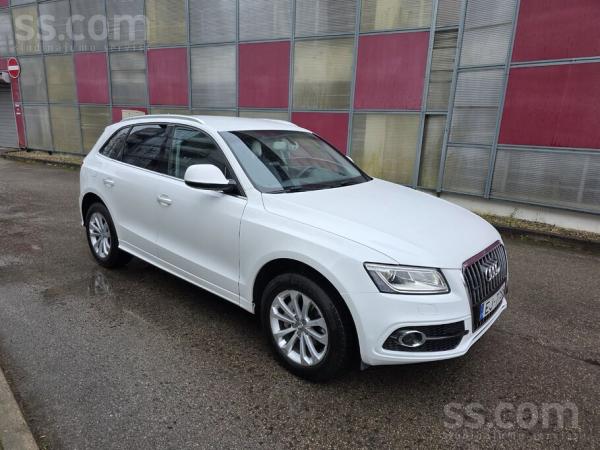 White Audi Q5 2015 in Riga, with an engine capacity of 2.00 L and mileage of 203 thousand km for 15000 €, photo 2 on AUTOMOTO.COM.LV