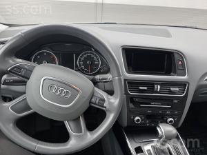 Белый Ауди Ку 5 2015 в Рига, объемом двигателя 2.00 л и пробегом 203 тыс. км за 15000 €, фото 6 на AUTOMOTO.COM.LV