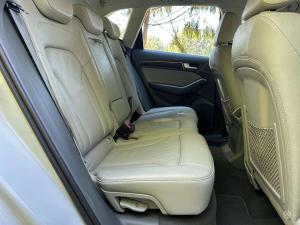 Balts Audi Q5 2015 Viļņa, ar dzinēja tilpumu 1.97 L un nobraukumu 178 tūkst. km par 14750 €, foto 29 vietnē AUTOMOTO.COM.LV