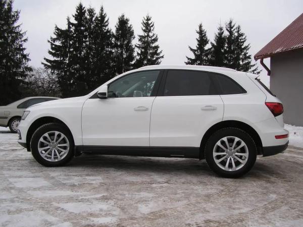 Balts Audi Q5 2015 Sigulda, ar dzinēja tilpumu 2.00 L un nobraukumu 226 tūkst. km par 13950 €, foto 4 vietnē AUTOMOTO.COM.LV