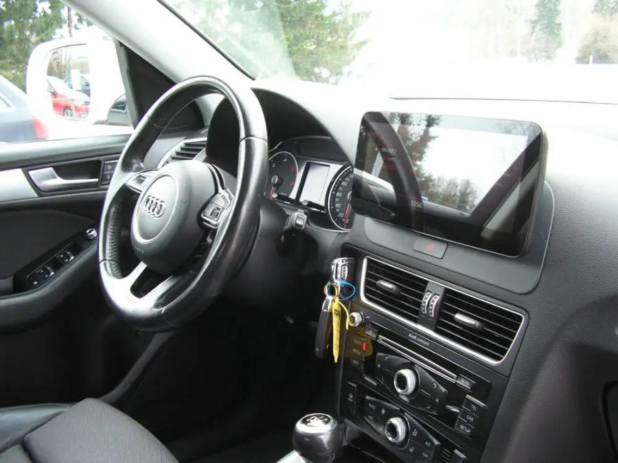 Balts Audi Q5 2015 Sigulda, ar dzinēja tilpumu 2.00 L un nobraukumu 226 tūkst. km par 13950 €, foto 25 vietnē AUTOMOTO.COM.LV