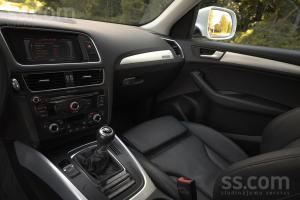 Balts Audi Q5 2015 Rīga, ar dzinēja tilpumu 2.00 L un nobraukumu 0 tūkst. km par 13400 €, foto 16 vietnē AUTOMOTO.COM.LV