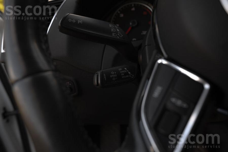 Balts Audi Q5 2015 Rīga, ar dzinēja tilpumu 2.00 L un nobraukumu 0 tūkst. km par 13400 €, foto 24 vietnē AUTOMOTO.COM.LV