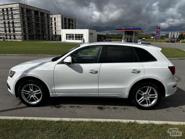 White Audi Q5 2015 in Klaipeda, with an engine capacity of 2.00 L and mileage of 230 thousand km for 14490 €, photo 7 on AUTOMOTO.COM.LV