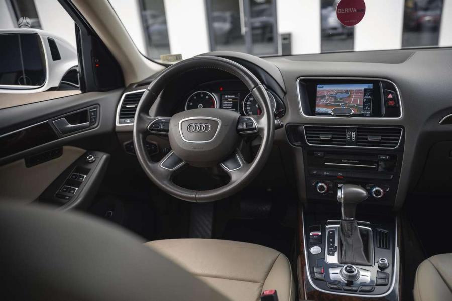 Balts Audi Q5 2015 Viļņa, ar dzinēja tilpumu 1.98 L un nobraukumu 173 tūkst. km par 12900 €, foto 24 vietnē AUTOMOTO.COM.LV