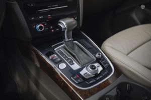 Balts Audi Q5 2015 Viļņa, ar dzinēja tilpumu 1.98 L un nobraukumu 173 tūkst. km par 12900 €, foto 28 vietnē AUTOMOTO.COM.LV