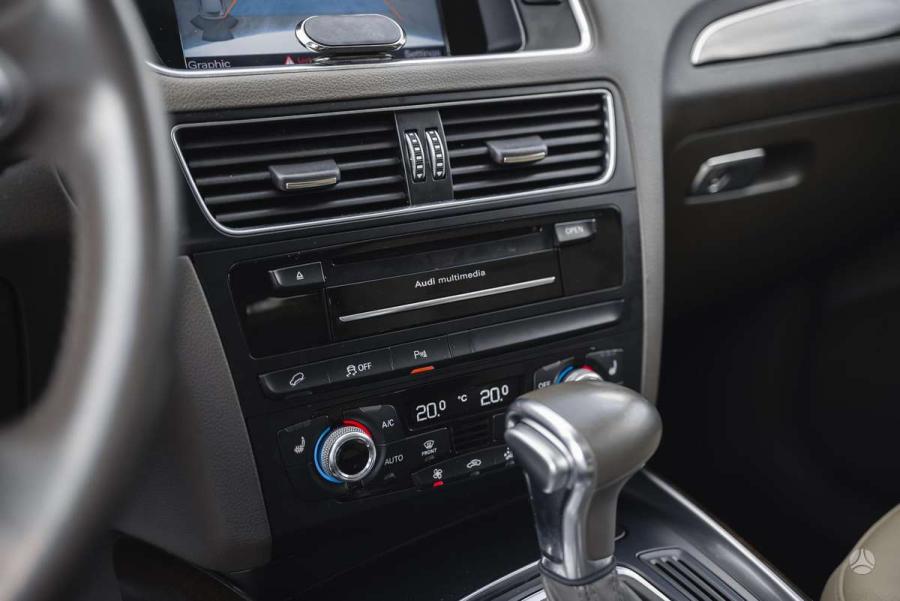 Balts Audi Q5 2015 Viļņa, ar dzinēja tilpumu 1.98 L un nobraukumu 173 tūkst. km par 12900 €, foto 29 vietnē AUTOMOTO.COM.LV