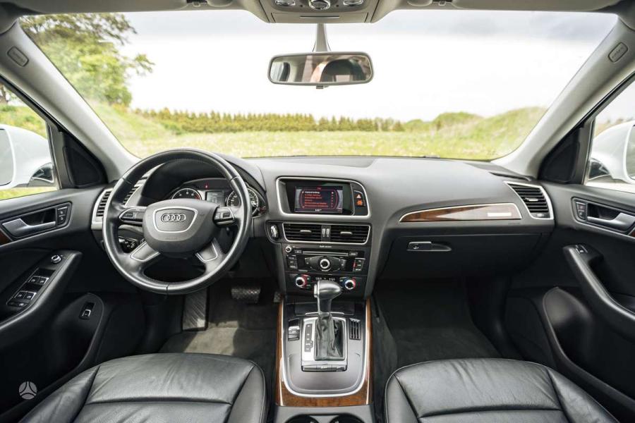 Balts Audi Q5 2015 Klaipėda, ar dzinēja tilpumu 2.00 L un nobraukumu 156 tūkst. km par 11499 €, foto 29 vietnē AUTOMOTO.COM.LV